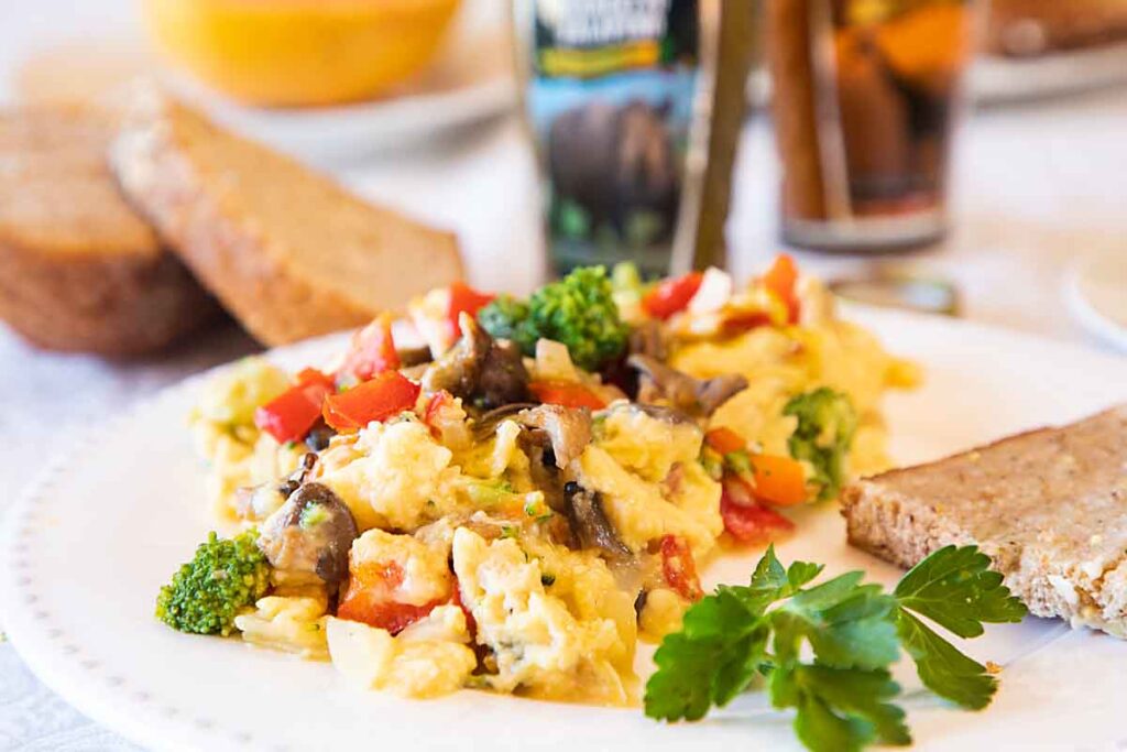 Healthy Breakfast Veggie Scramble – Art of Natural Living