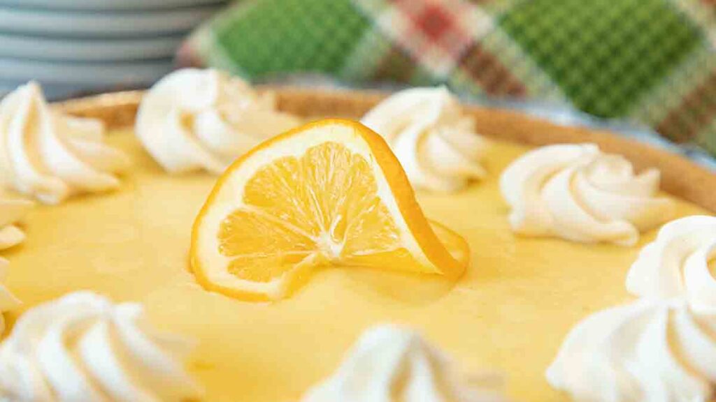 Easy and Impressive Key Lemon Pie – Art of Natural Living