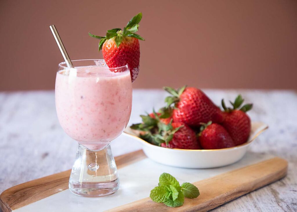 Strawberry Yogurt Smoothie – Art of Natural Living