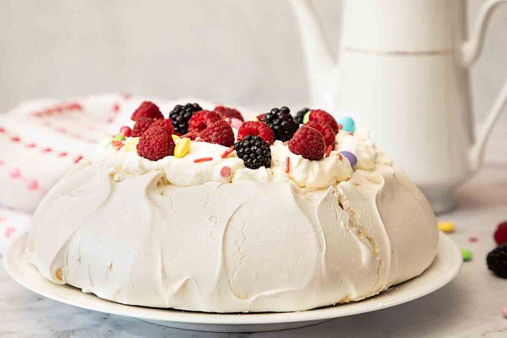 Classic Pavlova Dessert for Spring – Art of Natural Living