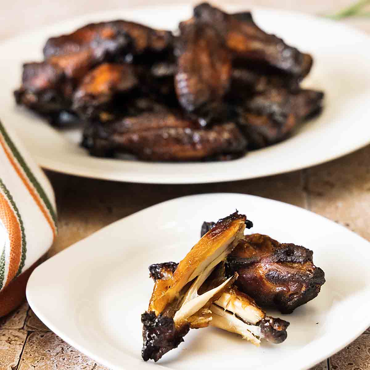 How to Cook Marinated Chicken Wings in the Oven: Easy Guide - KitchenAbly